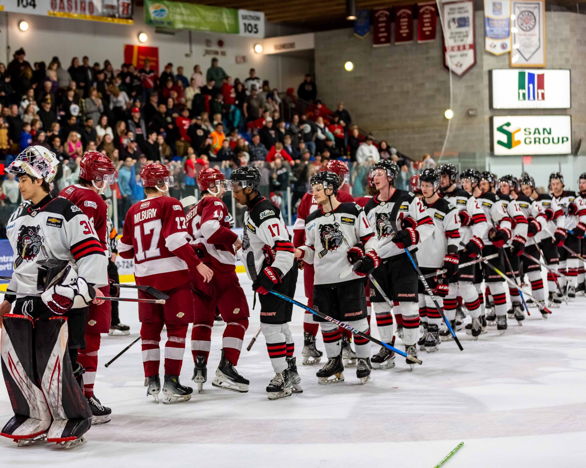 Bulldogs Sweep Chiefs for 2nd Consecutive Season | Alberni Valley Bulldogs